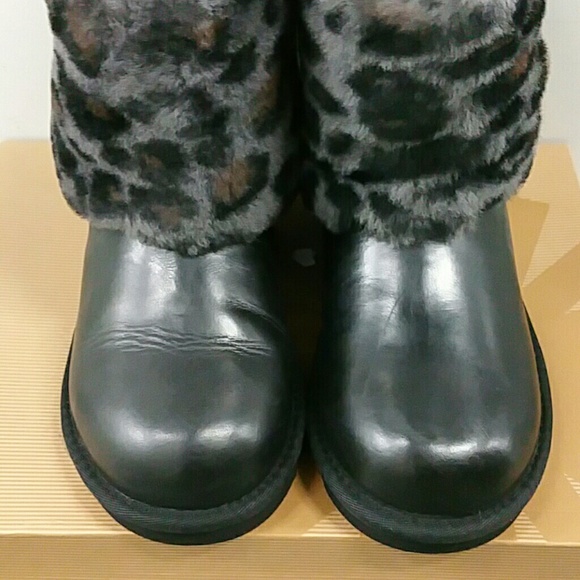 UGG | Shoes | Sale New Ugg Ellee Animal Fur Cuff Leather Boots Girls ...